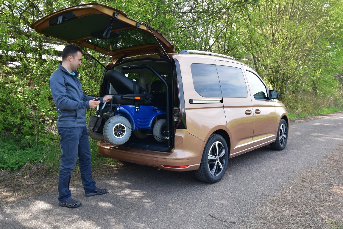 The new VW Caddy - wheelchair hoist
